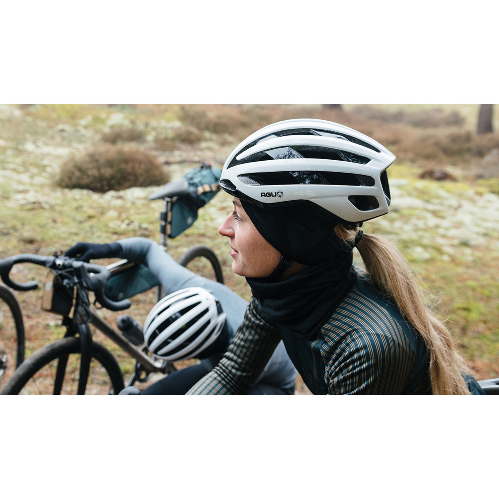 AGU Subsonic MIPS Race Fietshelm Wit