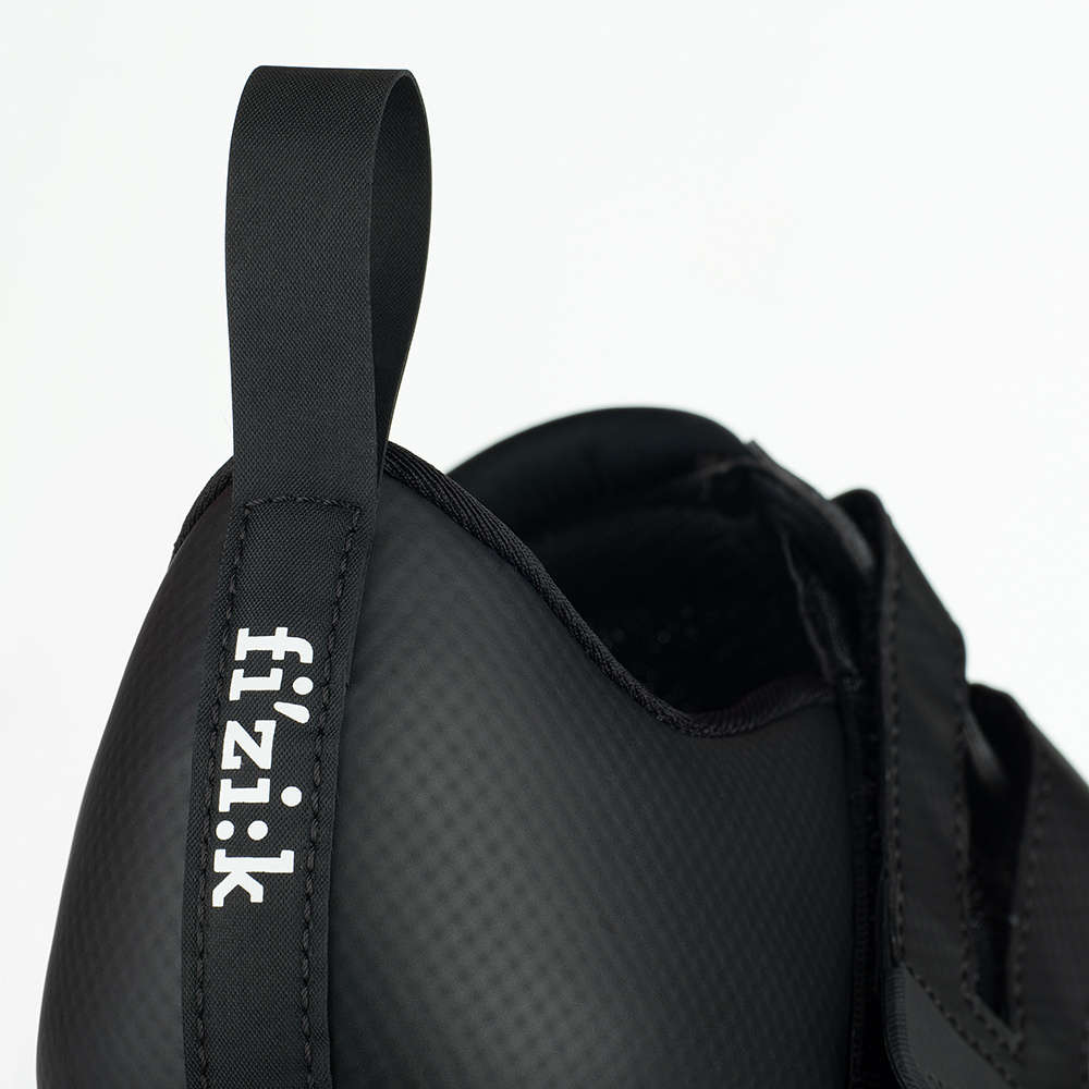 Fizik Transiro R4 Powerstrap Triathlonschoenen Zwart/Wit Heren