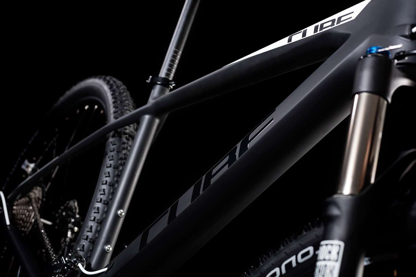 Cube Reaction C:62 Carbon/White Mountainbike Heren 29 inch