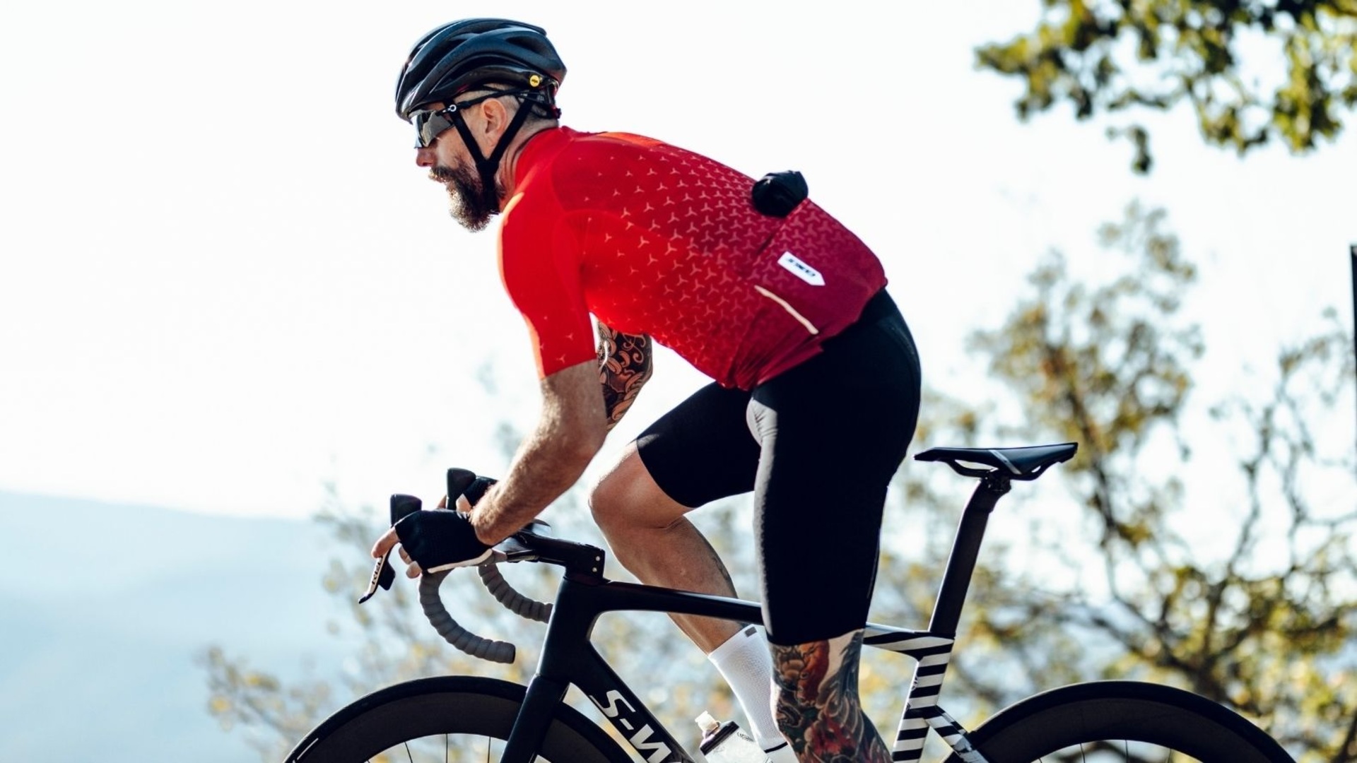 Q36.5 R2 Y Fietsshirt Korte Mouwen Fluo Rood Heren koop je bij ...