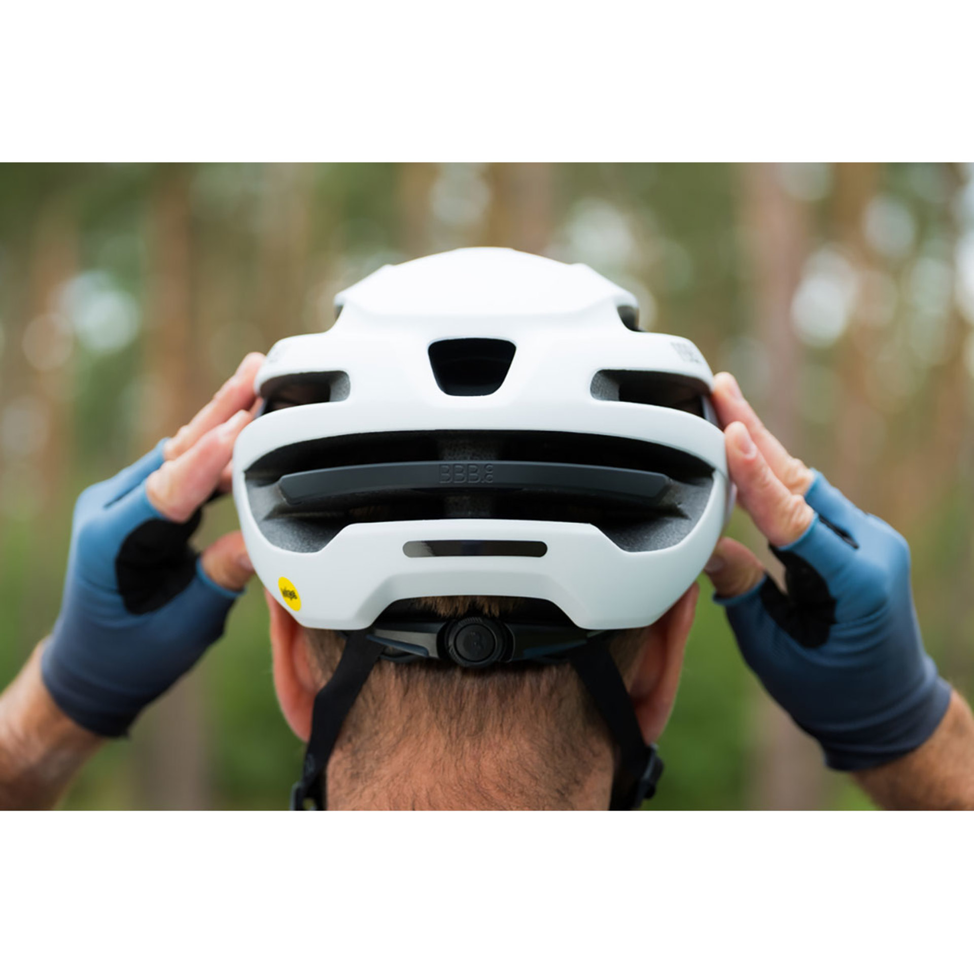 BBB Cycling Maestro MIPS BHE-10 Race Fietshelm Mat Wit