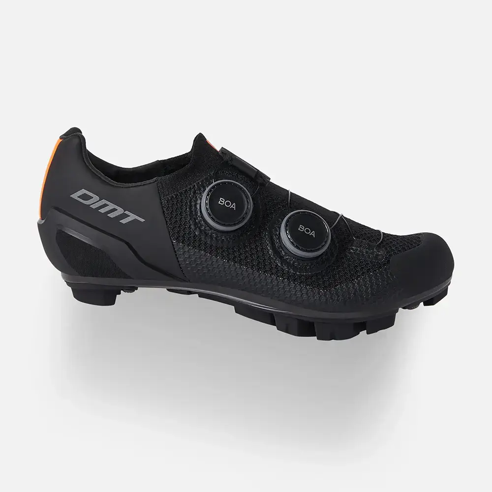 DMT MH10 Mountainbikeschoenen Zwart/Zwart Heren koop je bij Futurumshop.nl